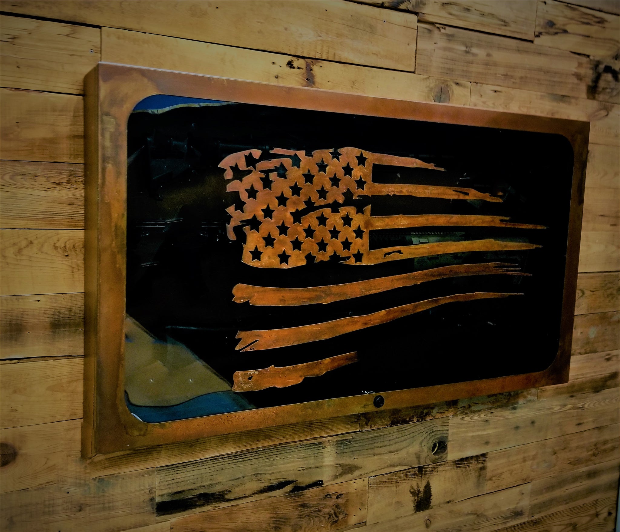 Battle-Worn Flag Cabinet – Freeman USA