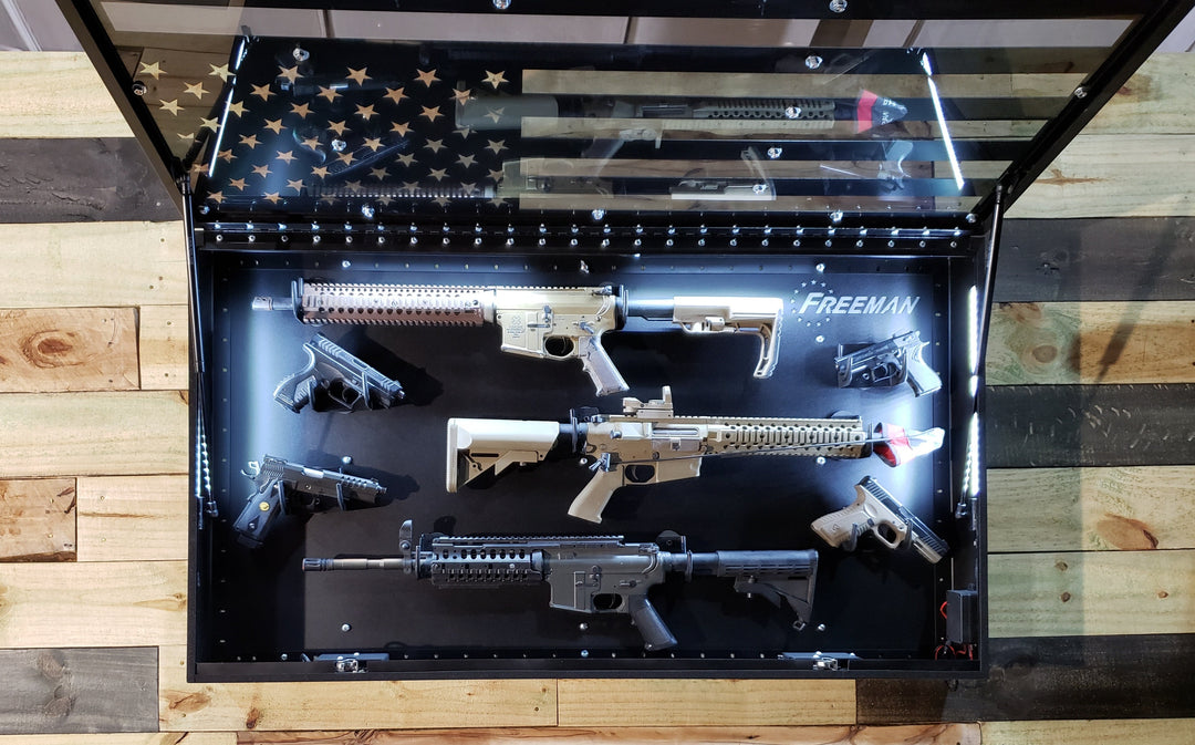 RUSTIC AMERICAN FLAG DISPLAY SAFE – Freeman USA